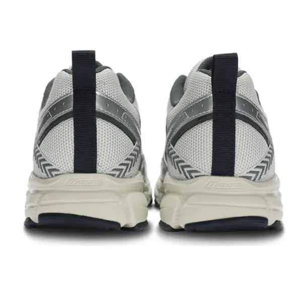 Mizuno Cyclone Speed 2k Sneakers - Grey/silver