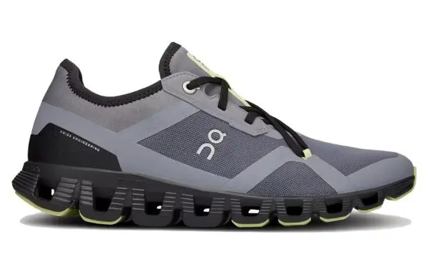 On Cloud X 3 Running Shoe