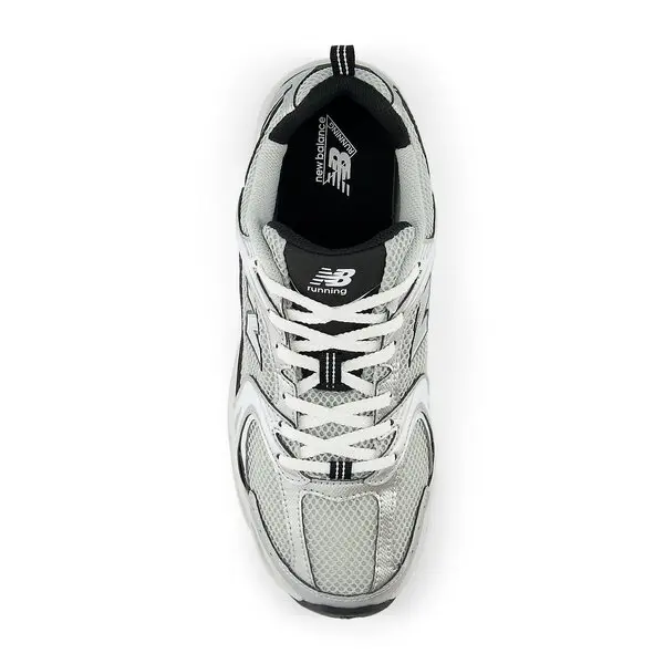 NEW BALANCE 530 Sneakers