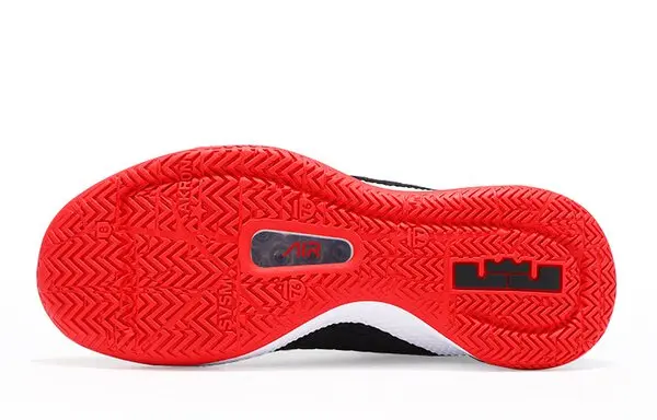 Nike Lebron Witness 3 Premium Low Top Sneakers