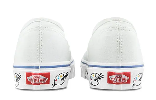 VANS Authentic Low Top Sneakers With Graphic Detailing - White