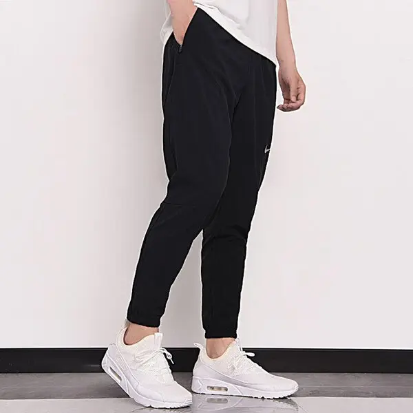 Nike Thin And Light Breathable Woven Sports Pants