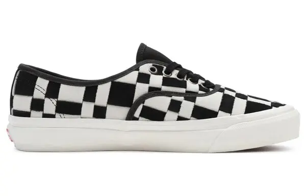 VANS Authentic Woven Check 44 Dx Low Top Sneakers - White/black