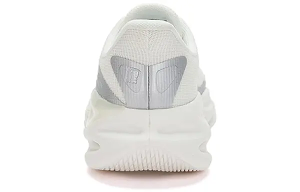 Mizuno Low Top Sneakers - White/silver