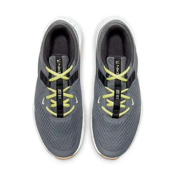 Nike Mc Trainer "smoke Grey Gum" Cu3580-007 - Gray/gray/gray