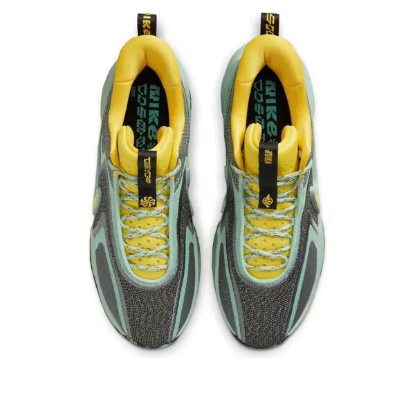 Nike Cosmic Unity 2 Ep Athletic Sneakers