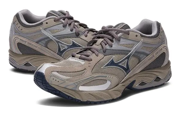 Mizuno Wave Orion Low Top Sneakers - Dark Gray