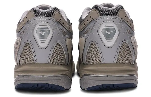 Mizuno Wave Orion Low Top Sneakers - Dark Gray