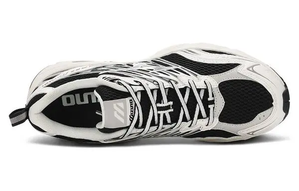 Mizuno Lg 2000 Athletic Sneakers - Black/white/silver