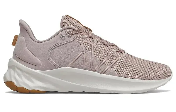 NEW BALANCE Fresh Foam Roav V2 Low Top Sneakers