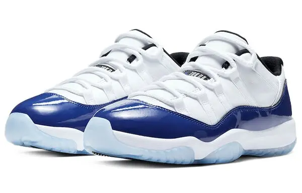 JORDAN Retro Low "concord Sketch" Sneakers - White/black/concord
