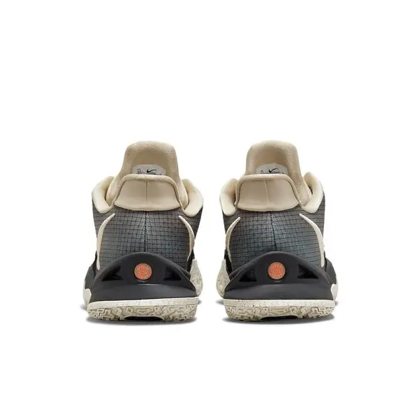Nike Kyrie Low Sneakers - Cream/black/gray