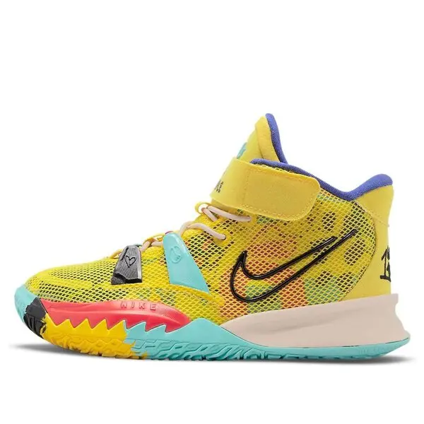 Nike Kyrie 7 '1 World 1 People' Athletic Sneakers