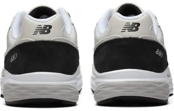 NEW BALANCE 880 Series Sneakers - Creamy