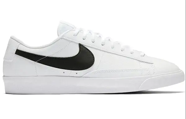 Nike Blazer Low Leather Sneakers