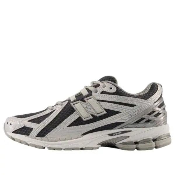 NEW BALANCE 1906r Sneakers - Grey/silver
