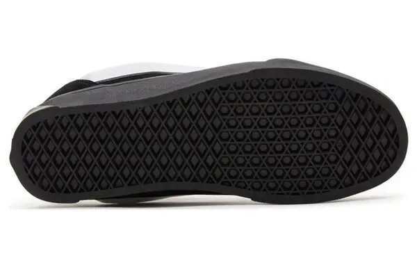 VANS Knu Skool Sneakers - Black/white