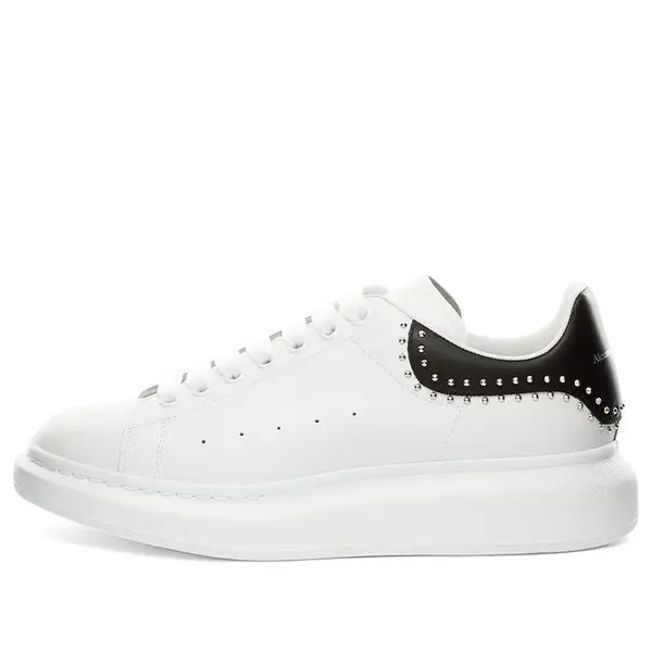 Alexander McQueen Oversized Sneaker With White Studs - White/black