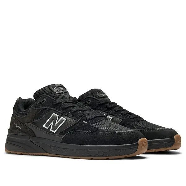 NEW BALANCE X Andrew Reynolds 933 "black Gum" Sneakers - Black/gum