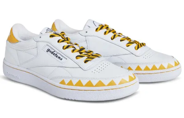 REEBOK Sanrio X Club C 85 "gudetama" Sneakers - Yellow/white