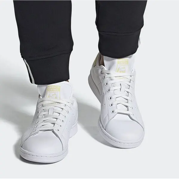 Adidas Stan Smith Sneakers - White