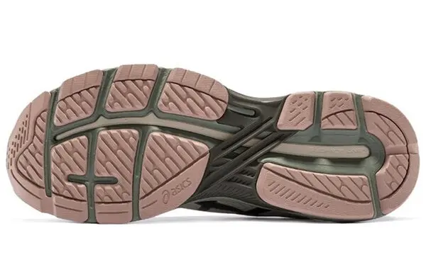 Asics Gel-pursue 5 Low Top Sneakers - Light Brown