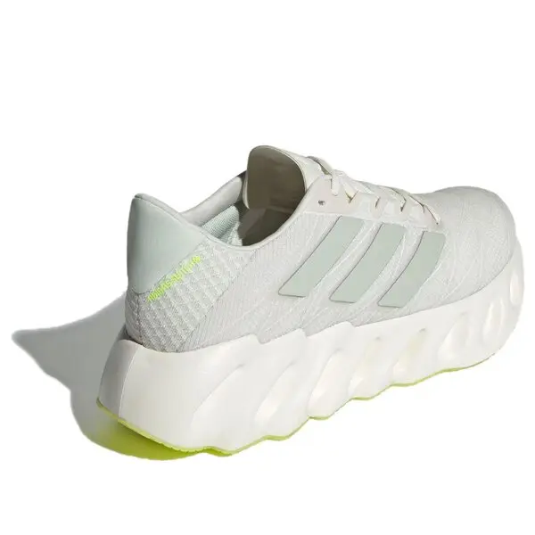 Adidas Switch Fwd 2 Sneakers - White/beige