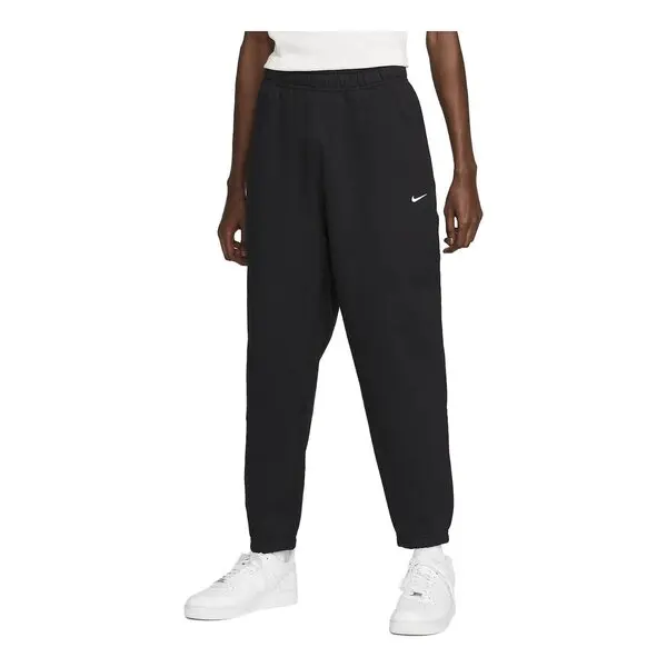 Nike Solo Swoosh Fleece Trousers - Black