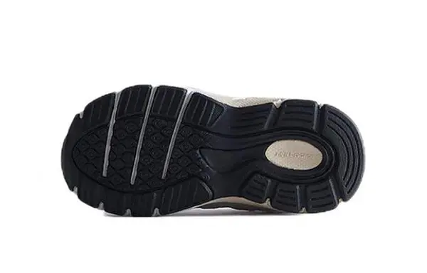 NEW BALANCE X Kith 990v4 Sneakers