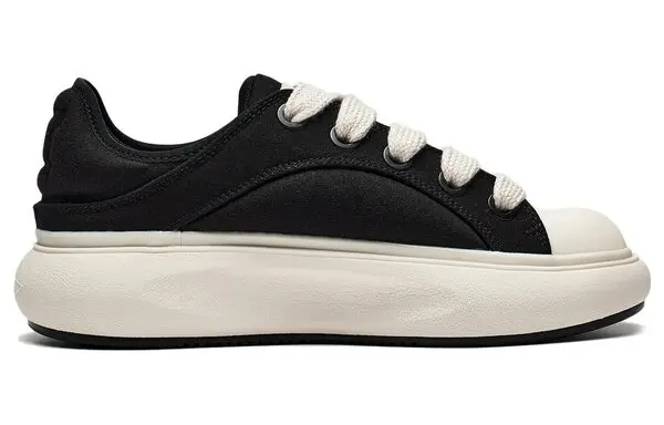LI-NING Yunyou C4d Sneakers - Black/white