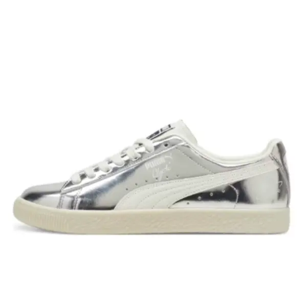PUMA Clyde Sneakers - Silver