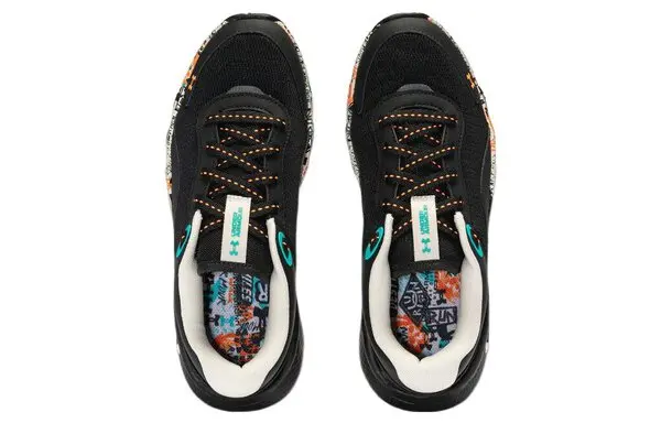 Under Armour Charged Vantage "graffiti" Low Top Sneakers - Black/orange