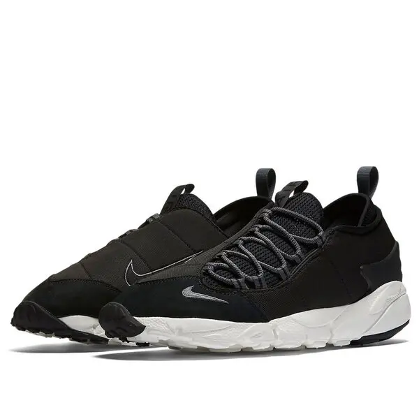 Nike Footscape Nm Sneakers - Black/white