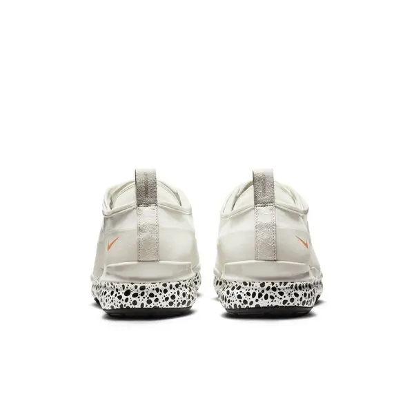 Nike Vapormax Moc Roam Sneakers - Sail/light Bone/black