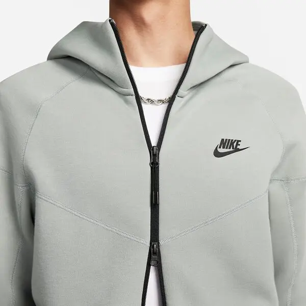 Nike Tech Fleece Windrunner Hooded Jacket - Light Green