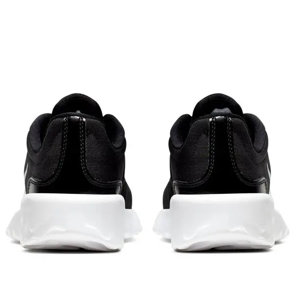 Nike Explore Strada Wntr Sneakers - Black