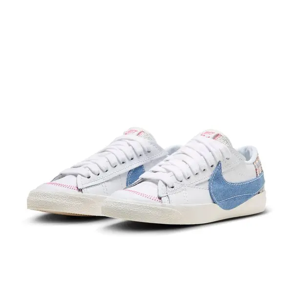 Nike Blazer Low Jumbo "denim Swoosh" Sneakers - White/blue-pink
