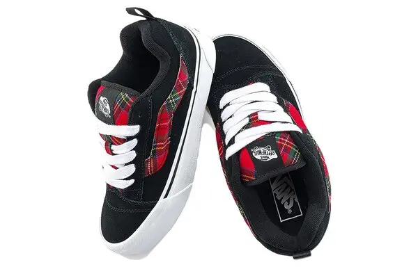 VANS Knu Skool Sneakers With Plaid Detailing - Black/red