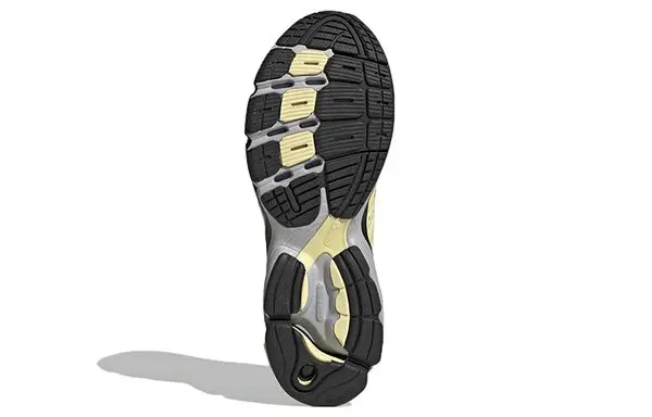 Adidas Supernova Cushion 7 Sneakers - Yellow/black