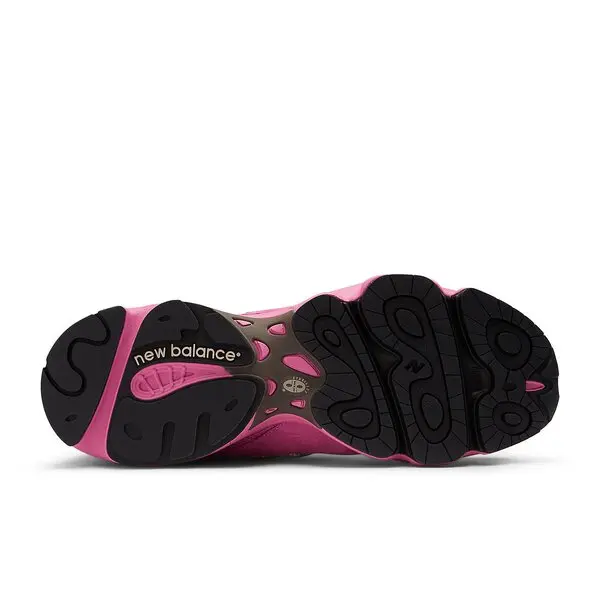 NEW BALANCE 1000 M1000mc Sneakers - Pink/tan