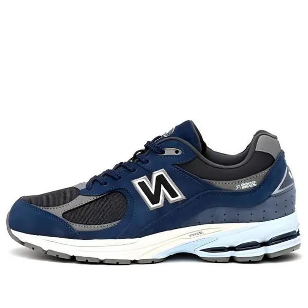 NEW BALANCE 2002r Sneakers - Navy
