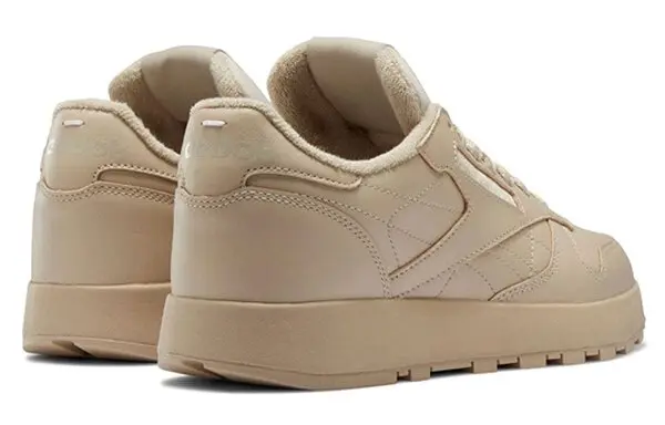 REEBOK Maison Margiela X Classic Leather Tabi Sneakers - Brownbrown