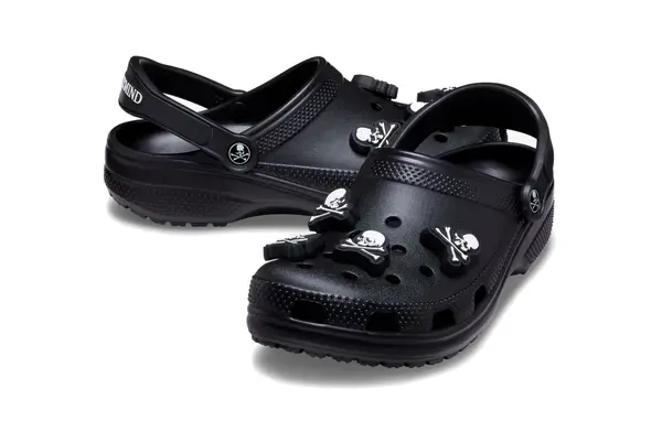 CROCS Classic Clog X Mastermind