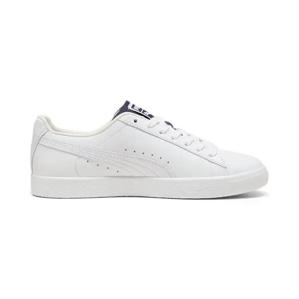 PUMA Clyde Varsity 2 Sneakers