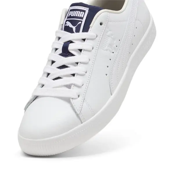 PUMA Clyde Varsity 2 Sneakers