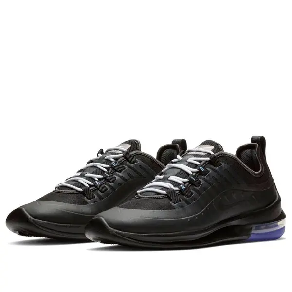 Nike Max Axis Prem Sneakers