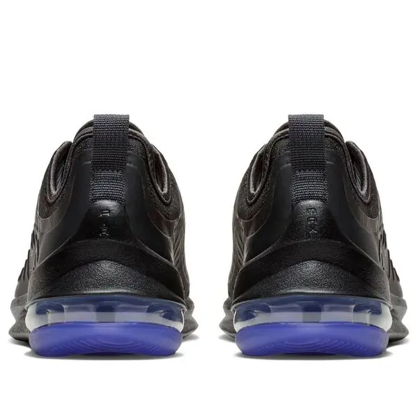 Nike Max Axis Prem Sneakers