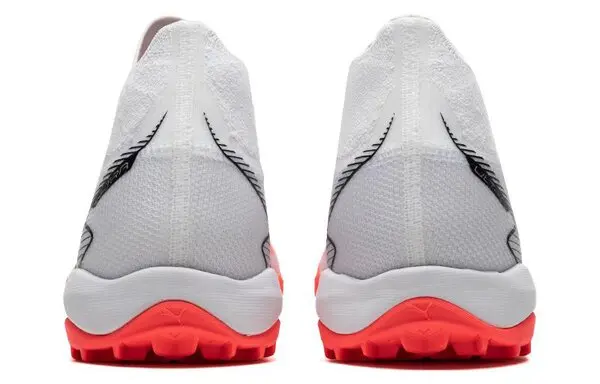 PUMA Ultra Match + Ll Tt Sneakers