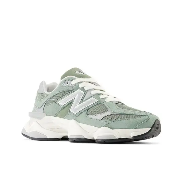 NEW BALANCE 9060 Sneakers - Kahki/silver