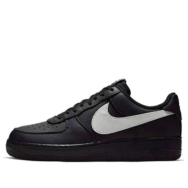 Nike Force 1 '07 Premium Sneakers - Black